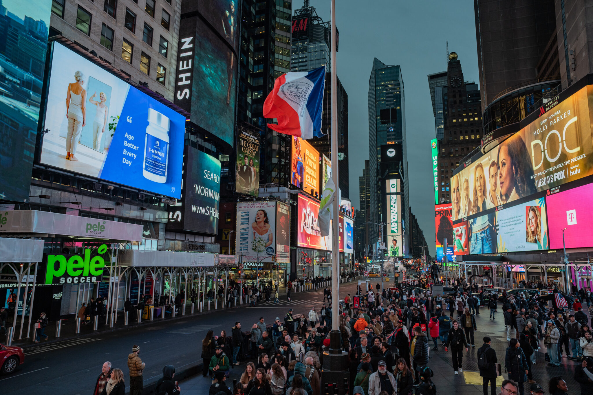 Photo & Video Services — Welcome to Times Square